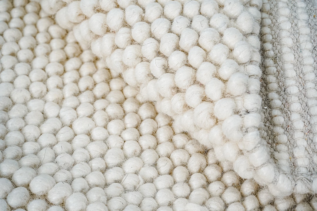 Chunky Looped Fluffy Ivory Wool Rug, Soft Scandinavian Decor Indoor ...