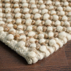 Beige White Chunky Looped Wool Rug Scandinavian Hand Made Fluffy Soft ...
