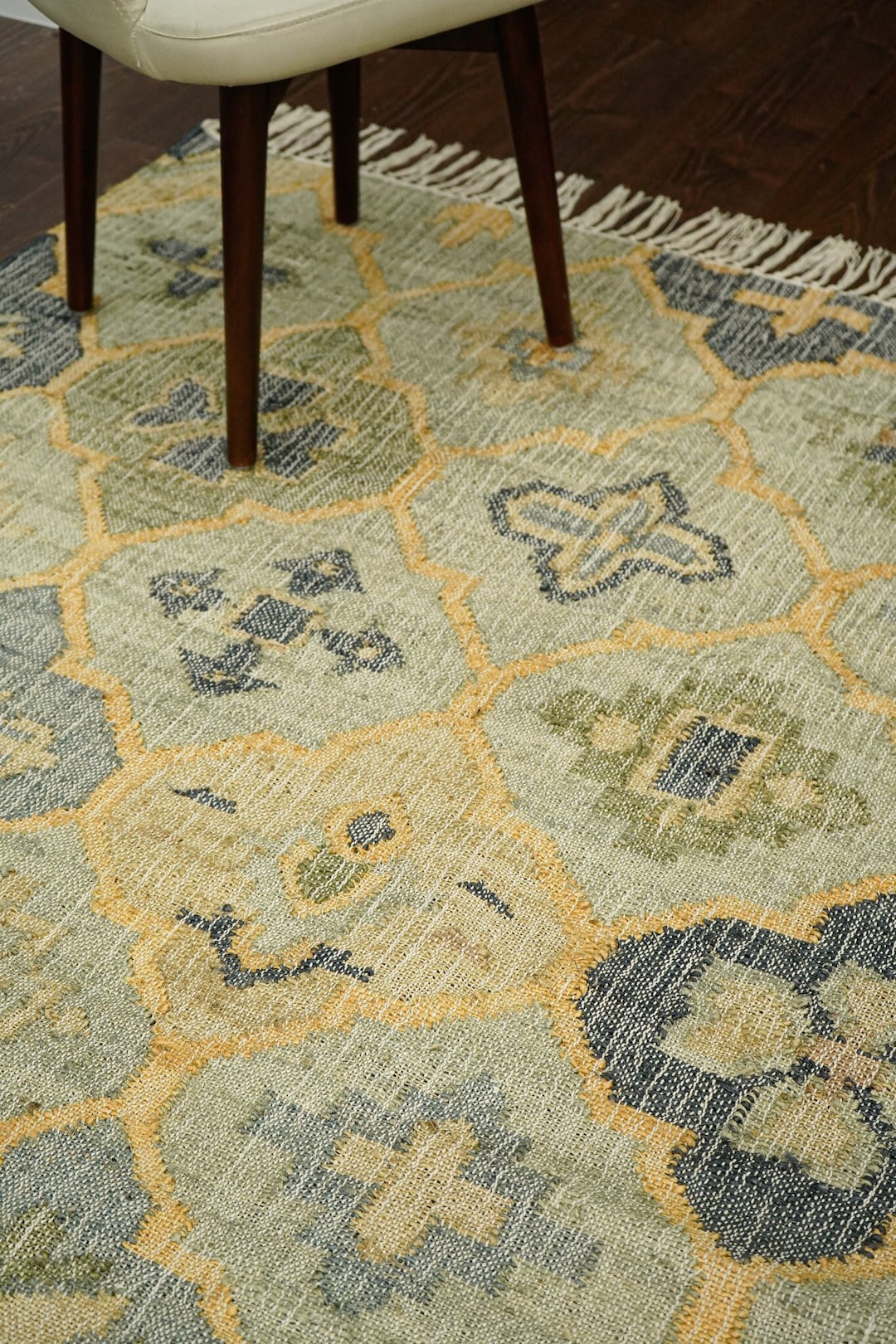 Handwoven Sage Green Flatweave Abstract Floral Jute Rug, Modern Decor ...