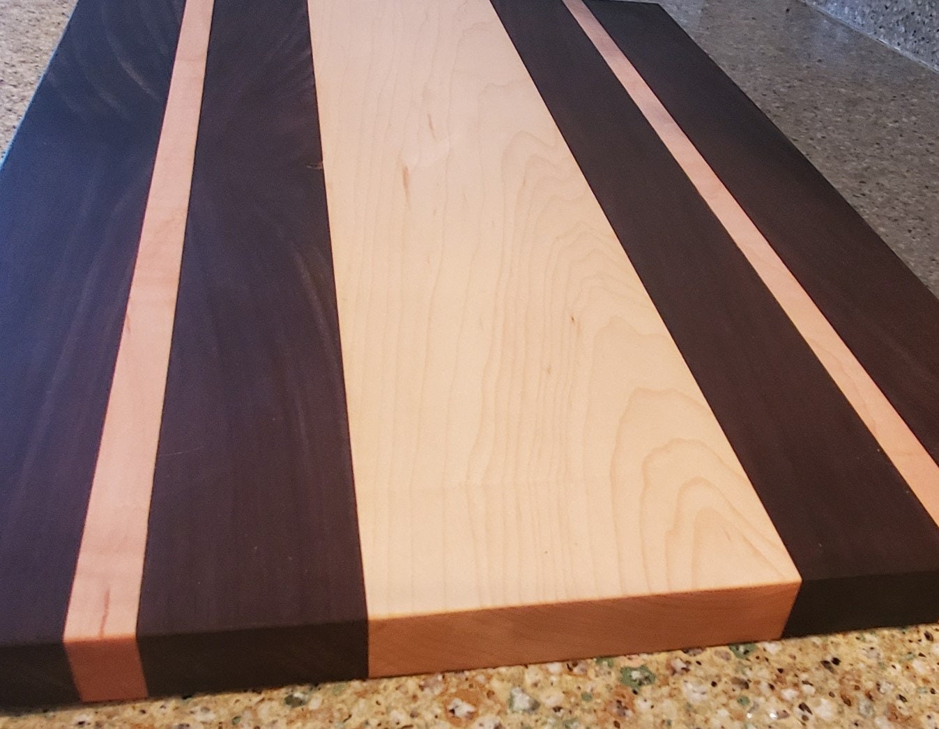 Black Walnut and Maple Cutting Board - Etsy