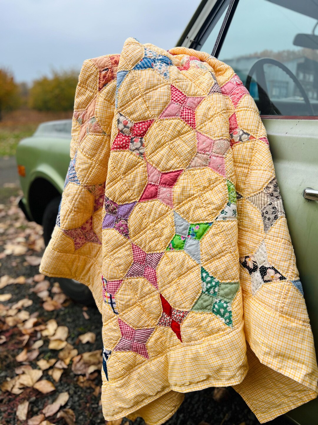 Vintage Hummingbird Quilt, Yellow Patchwork Quilt, Feed Sack Quilt ...
