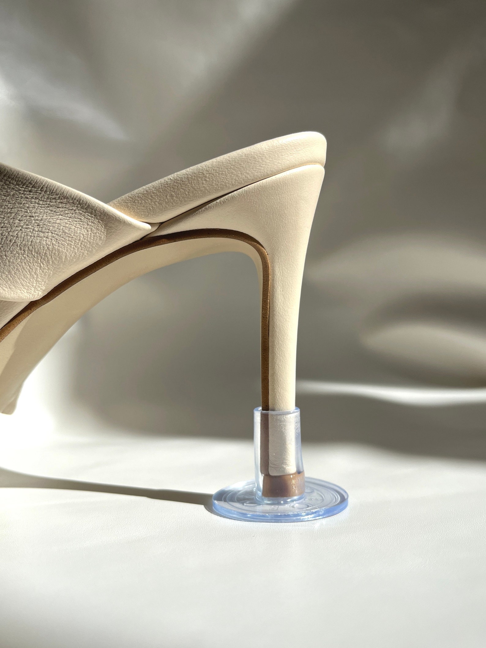 High Heel Protectors, Pointy Heel Protectors for Outdoor Garden ...