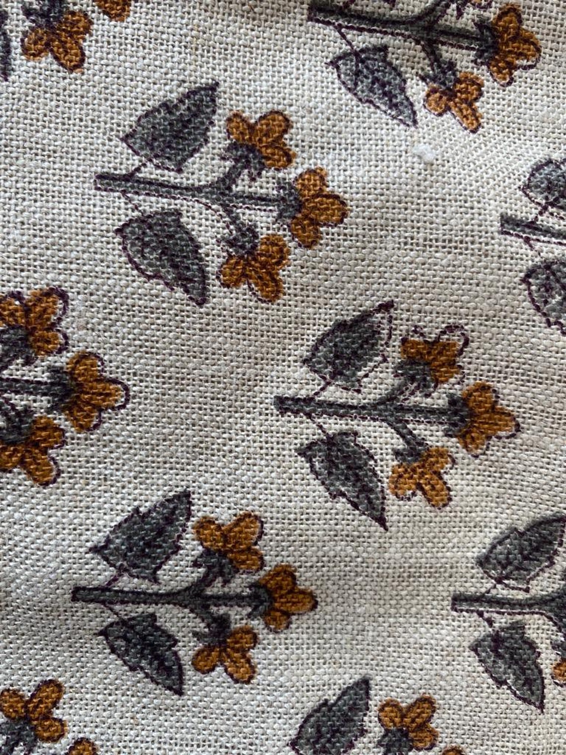 Small Flower Block Print Handloom Linen Fabric upholstery - Etsy