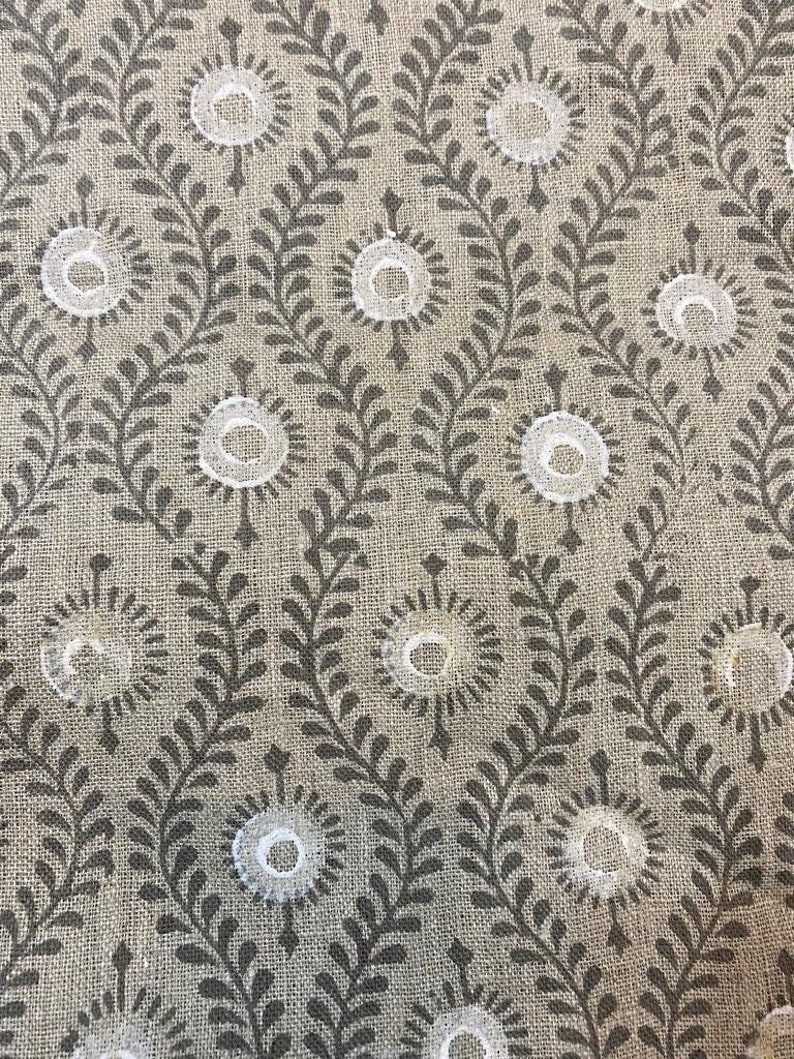 Sahara Motif Handloom Linen Fabric Linen Fabric Flower Gray With White ...