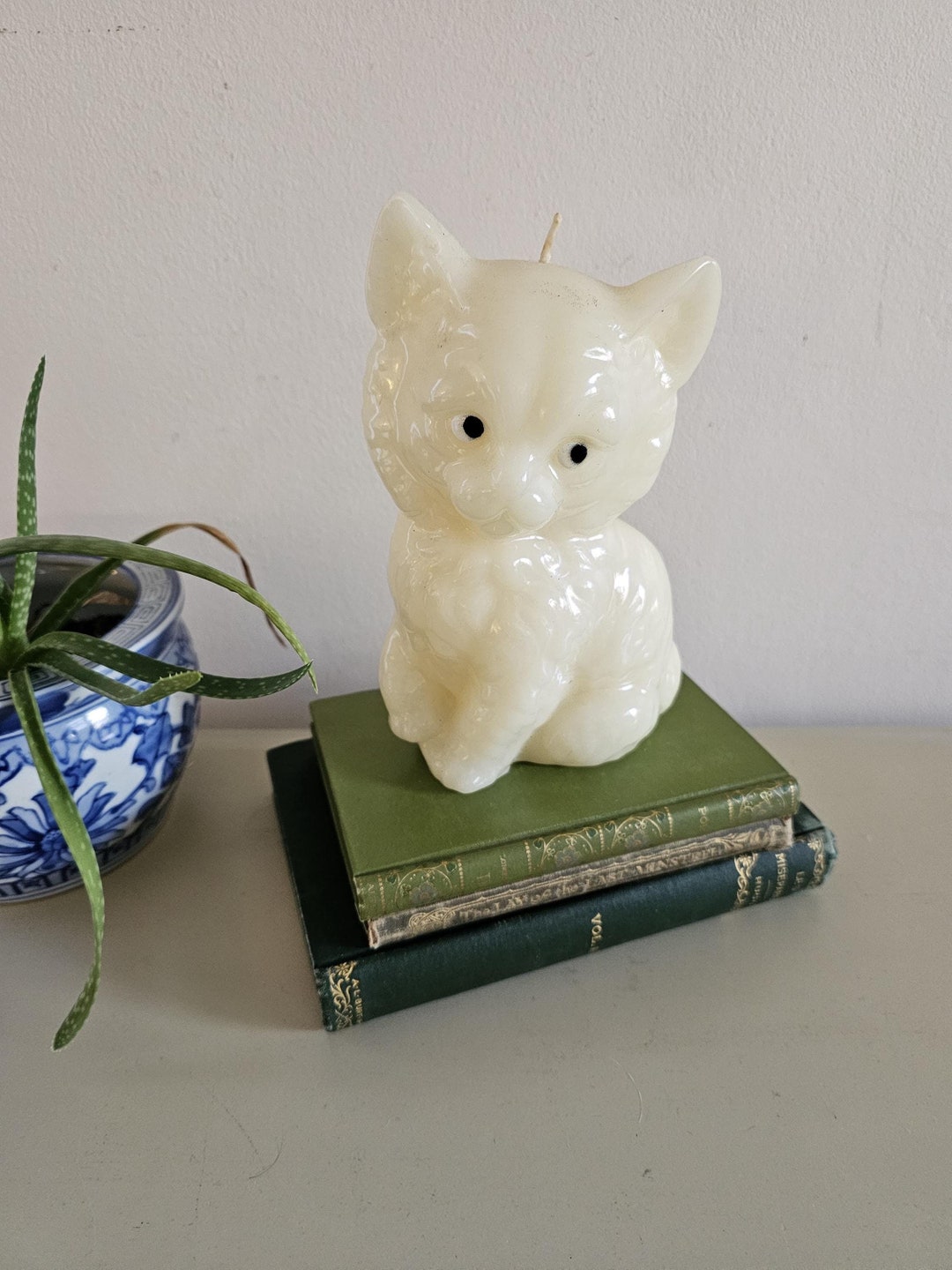 Vintage Cute Cat Candle & Wick | White Wax Cat Figurine | Gift for Cat ...