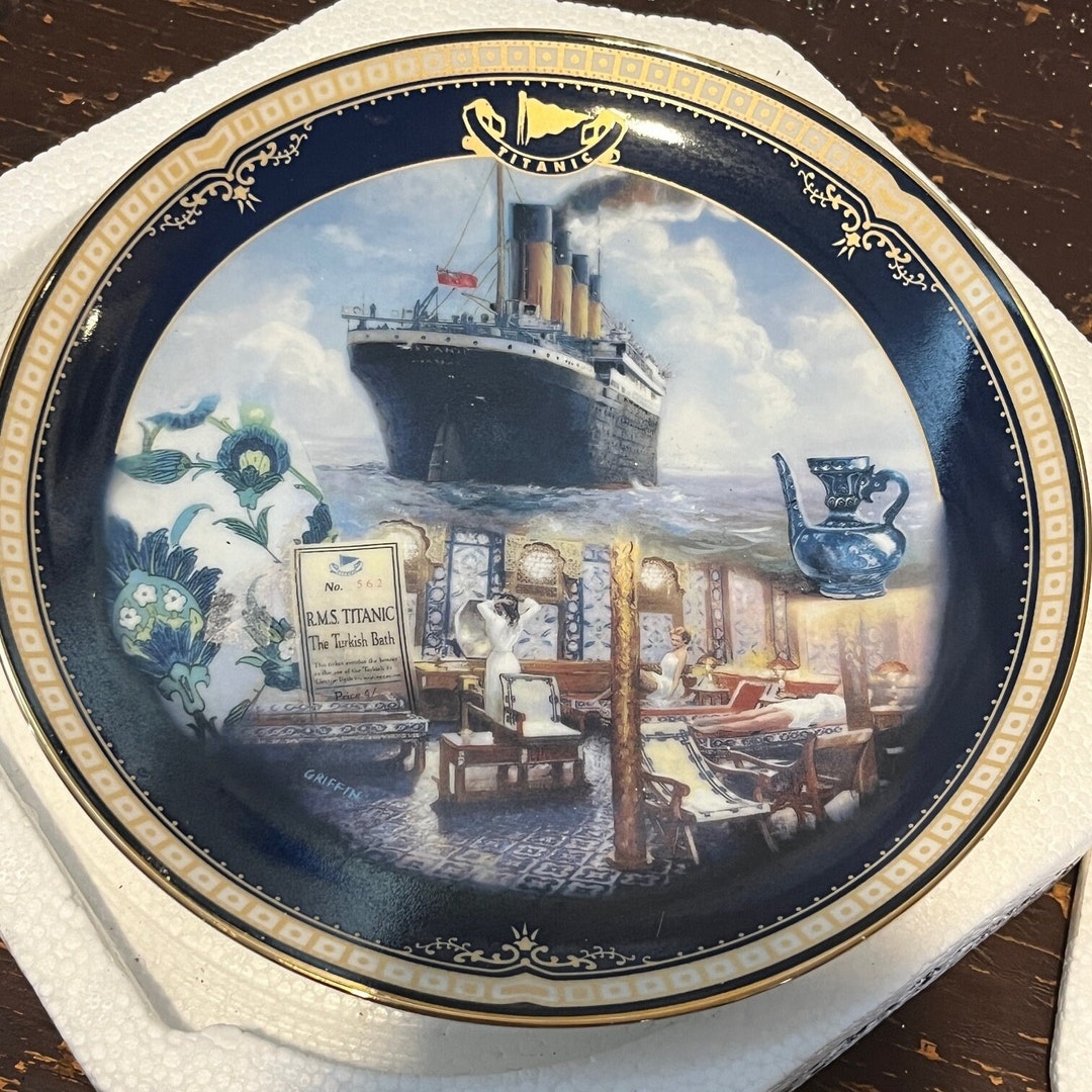 Vintage Titanic: Queen of the Ocean Collectors Plates, Various Ship ...