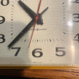 Vintage General Electric MCM Clock - Etsy