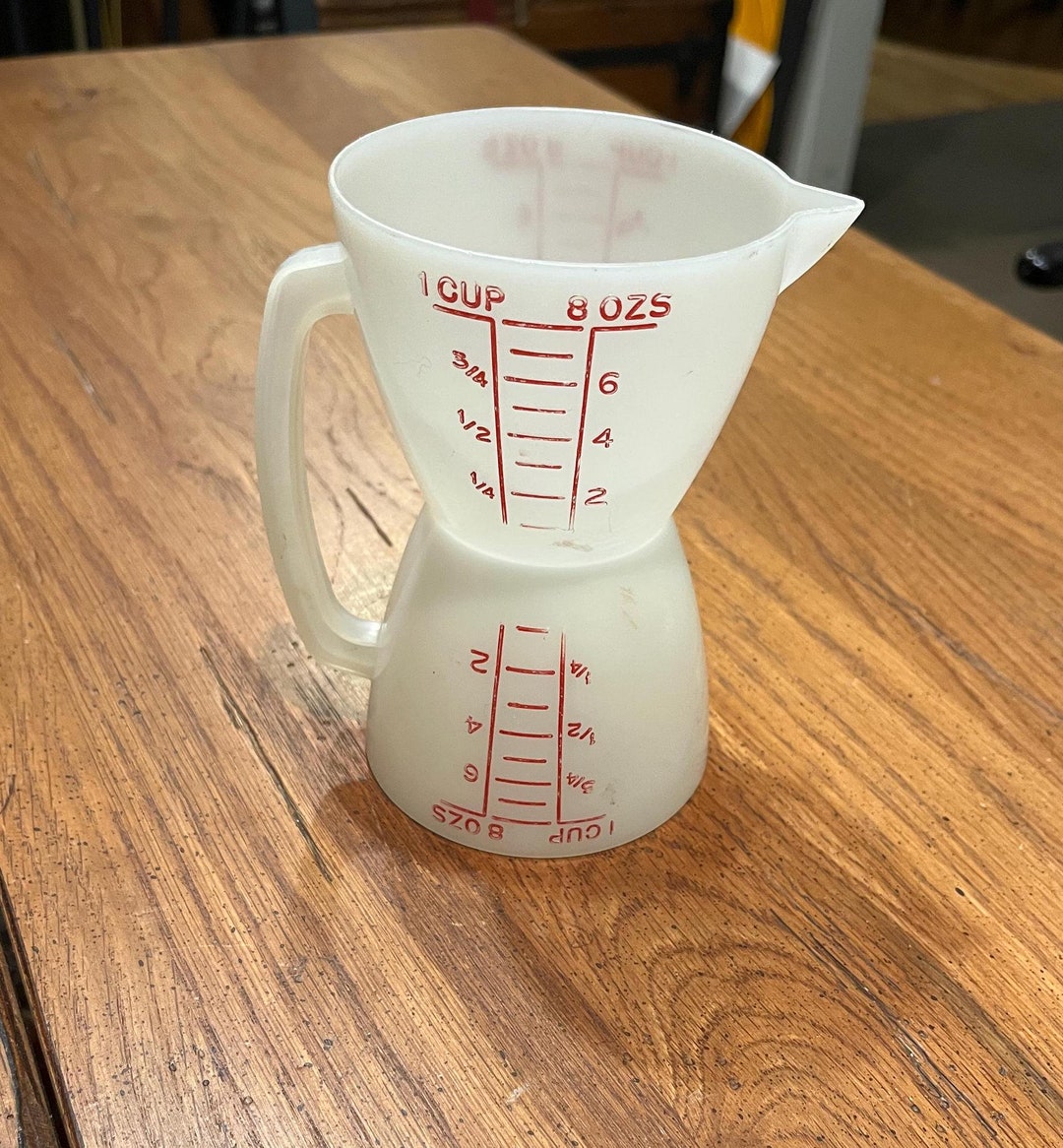 Vintage Tupperware Wet and Dry 2-sided Measuring Cup - Etsy