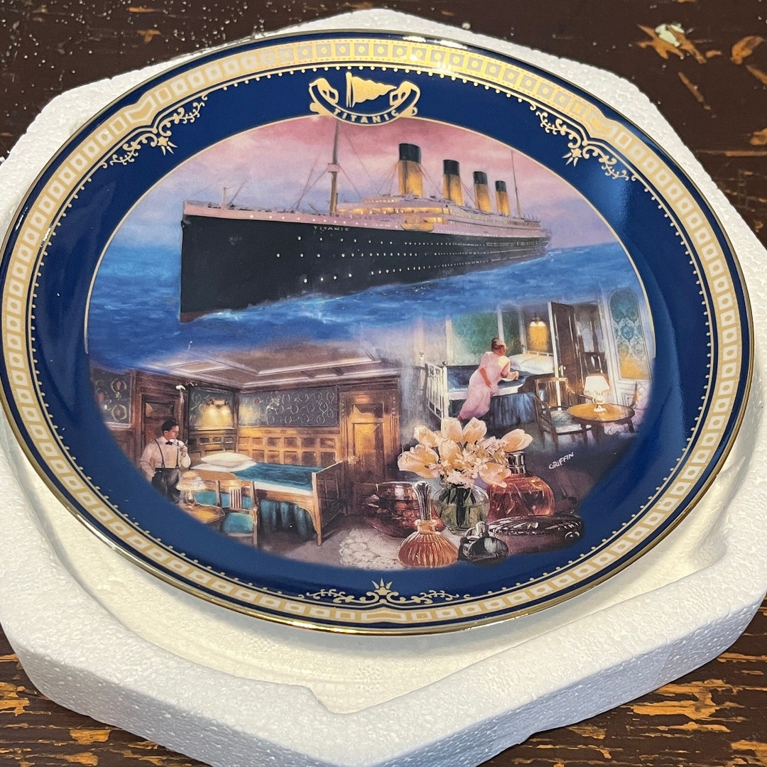 Vintage Titanic: Queen of the Ocean Collectors Plates, Various Ship ...