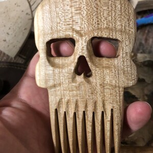 Small Wooden Skull Comb, Beard Comb - Etsy Canada