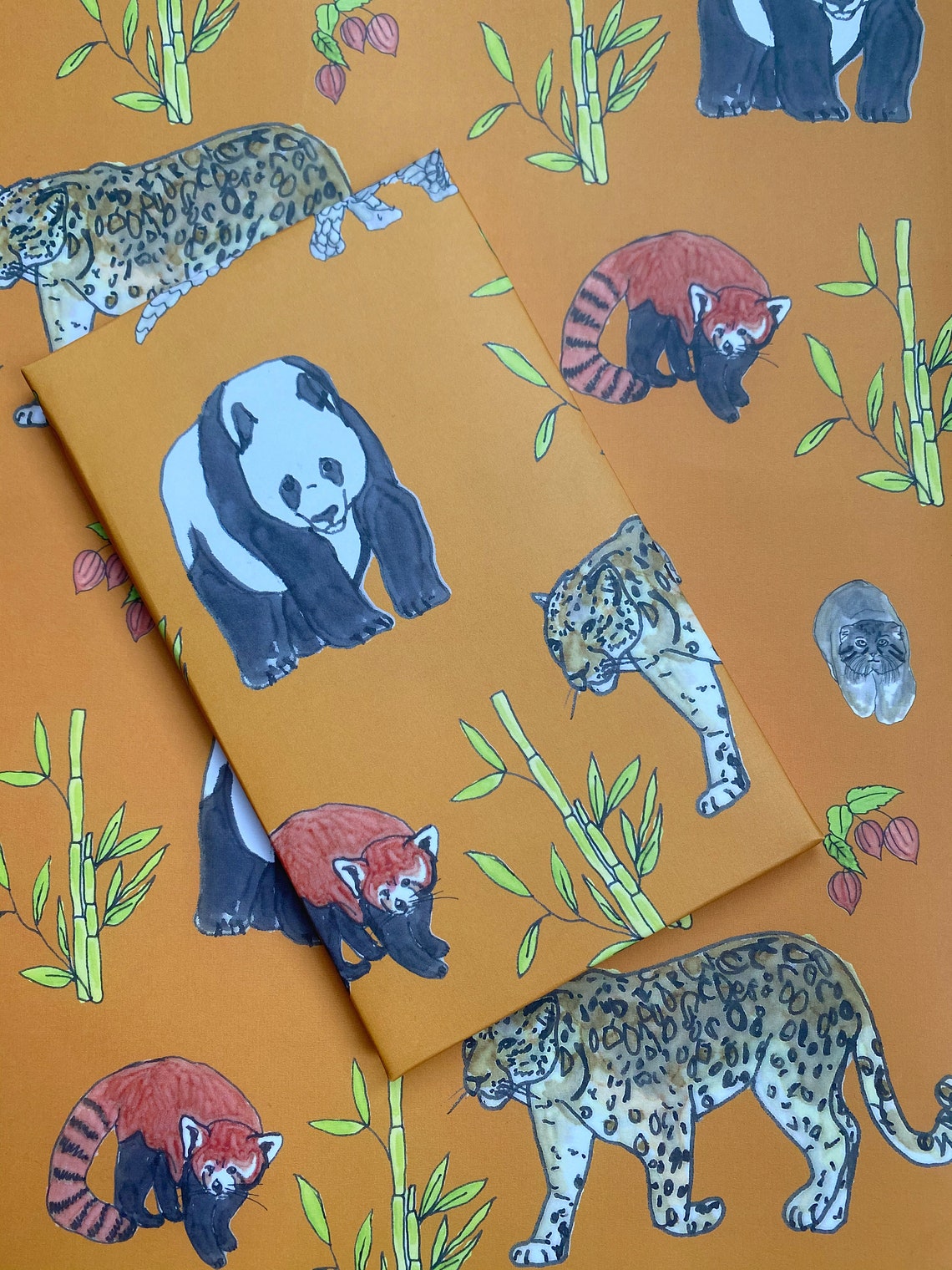 Panda and Friends /wrapping Paper / Gift Wrap /panda / Red Panda ...