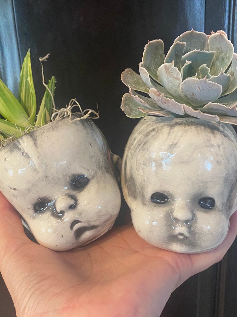 Creepy Twins Head Flower Pot - Etsy