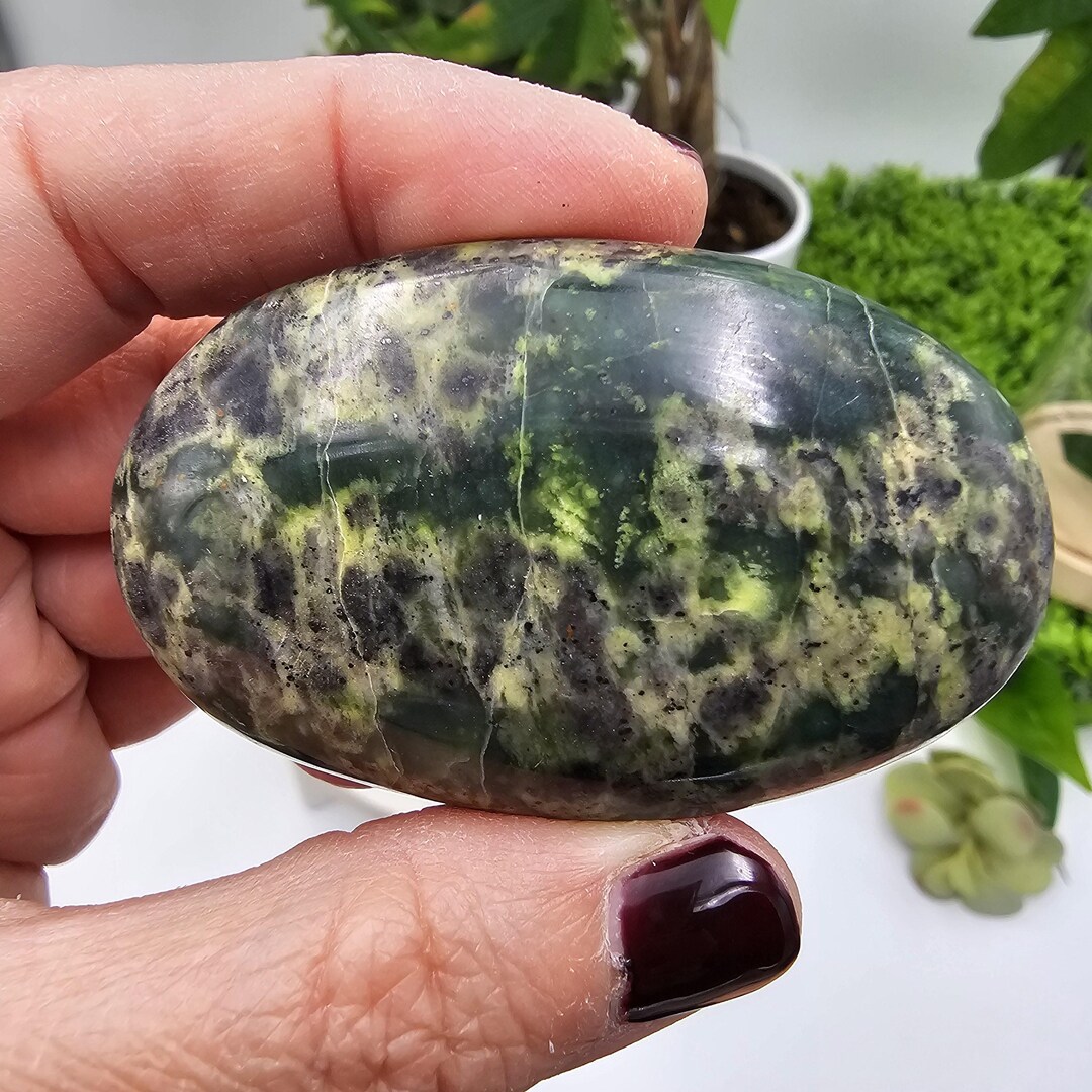 Green Serpentine Palm Stone 2.4" Snake Crystal Healing Crystals Mineral ...