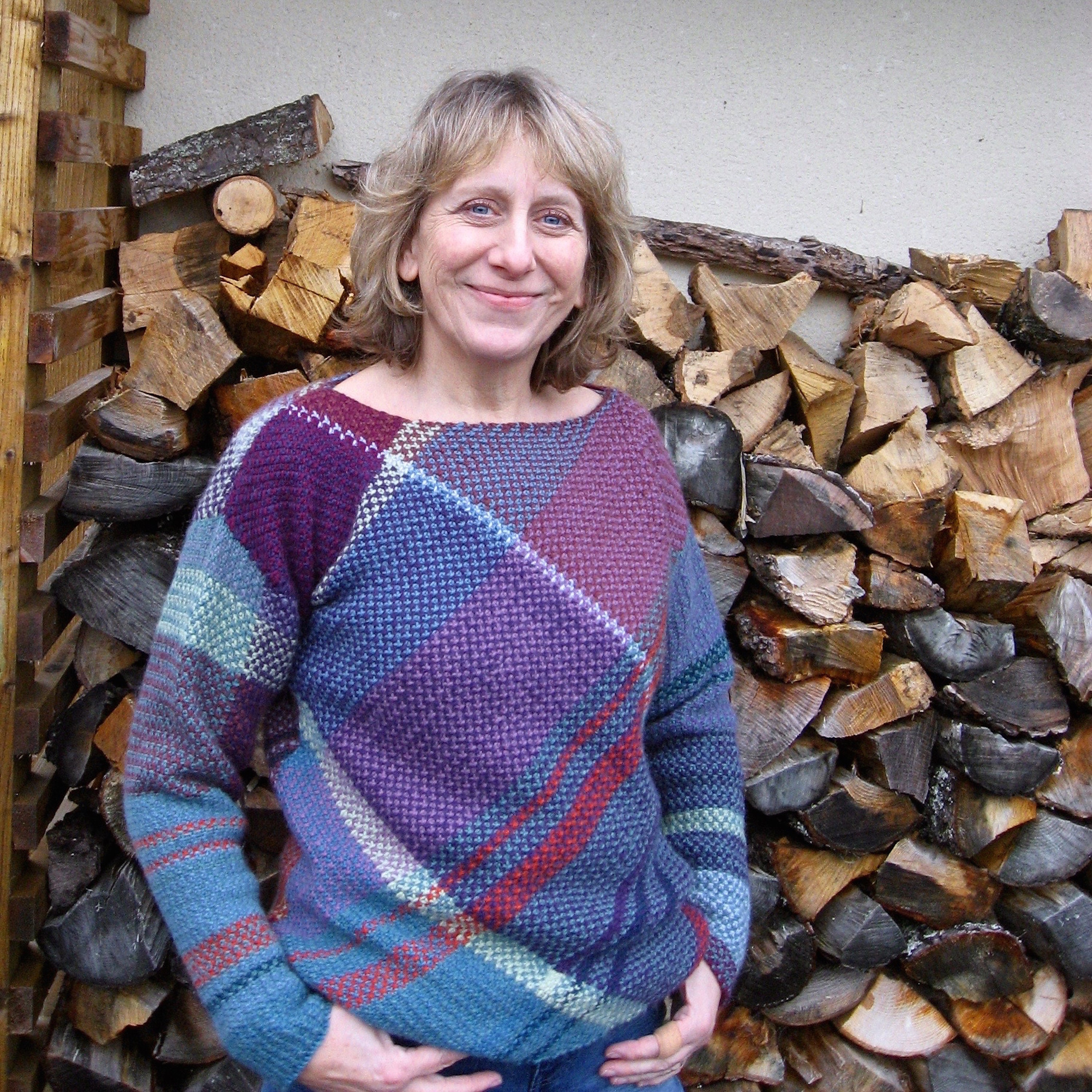 Women's Linen Stitch Jumper / Sweater "swinging on the Gate" - Designer ...