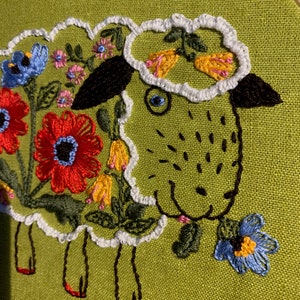 Sheep Embroidery PDF Pattern: Floral Needlepoint Hoop Art (7 Inch) - Etsy