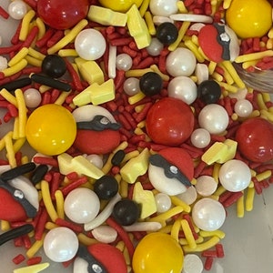 Pokemon Ball Sprinkles. Edible Pokémon Cupcake Toppers, Cake Sprinkles ...