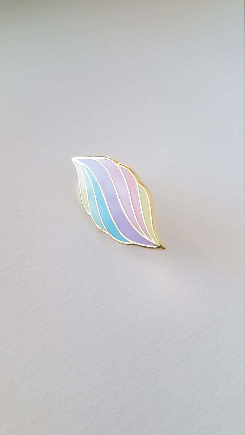 Pastel Enamel Pin Hard Enamel Pin, Pastel Enamel Pin, Shell-like Pin - Etsy
