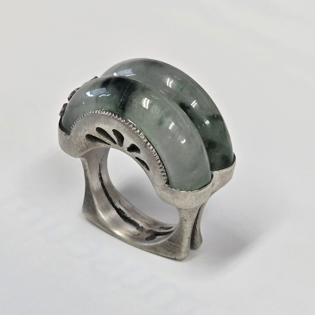 Traditional Korean Green Jade Ring Silver by NASCHENKA Your Size Jade ...
