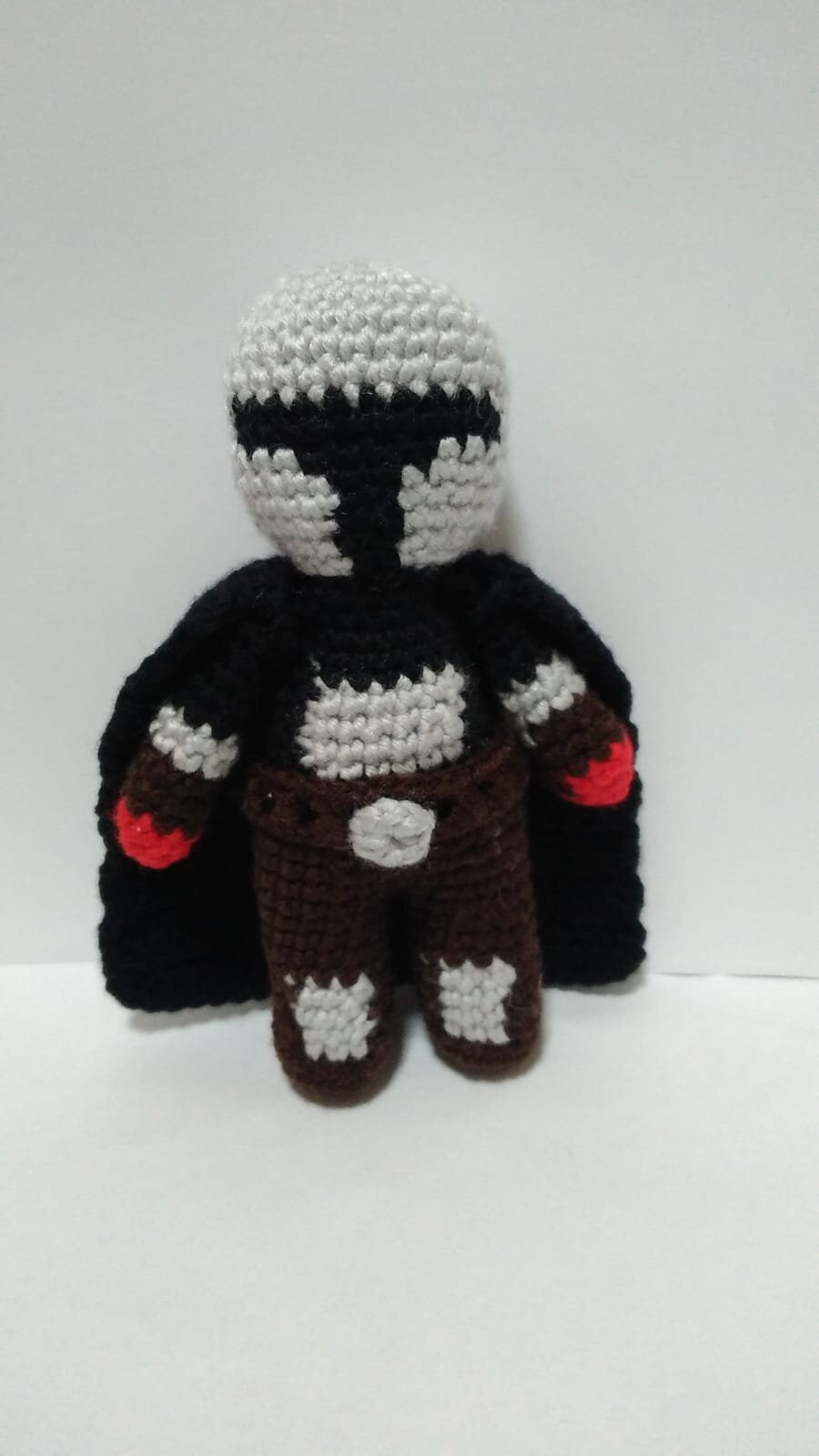 Mando Plush Doll PATTERN Grey Knight Doll Amigurumi Crochet - Etsy España