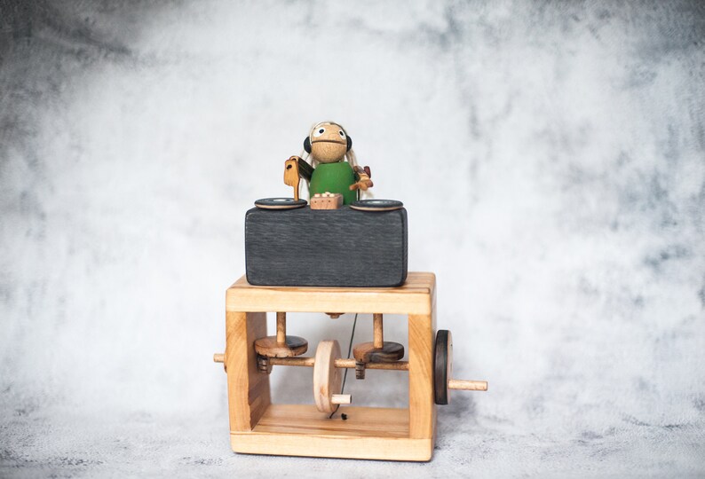 Wooden DJ Automate Handcrafted. Kinetic Sculpture Automaton - Etsy