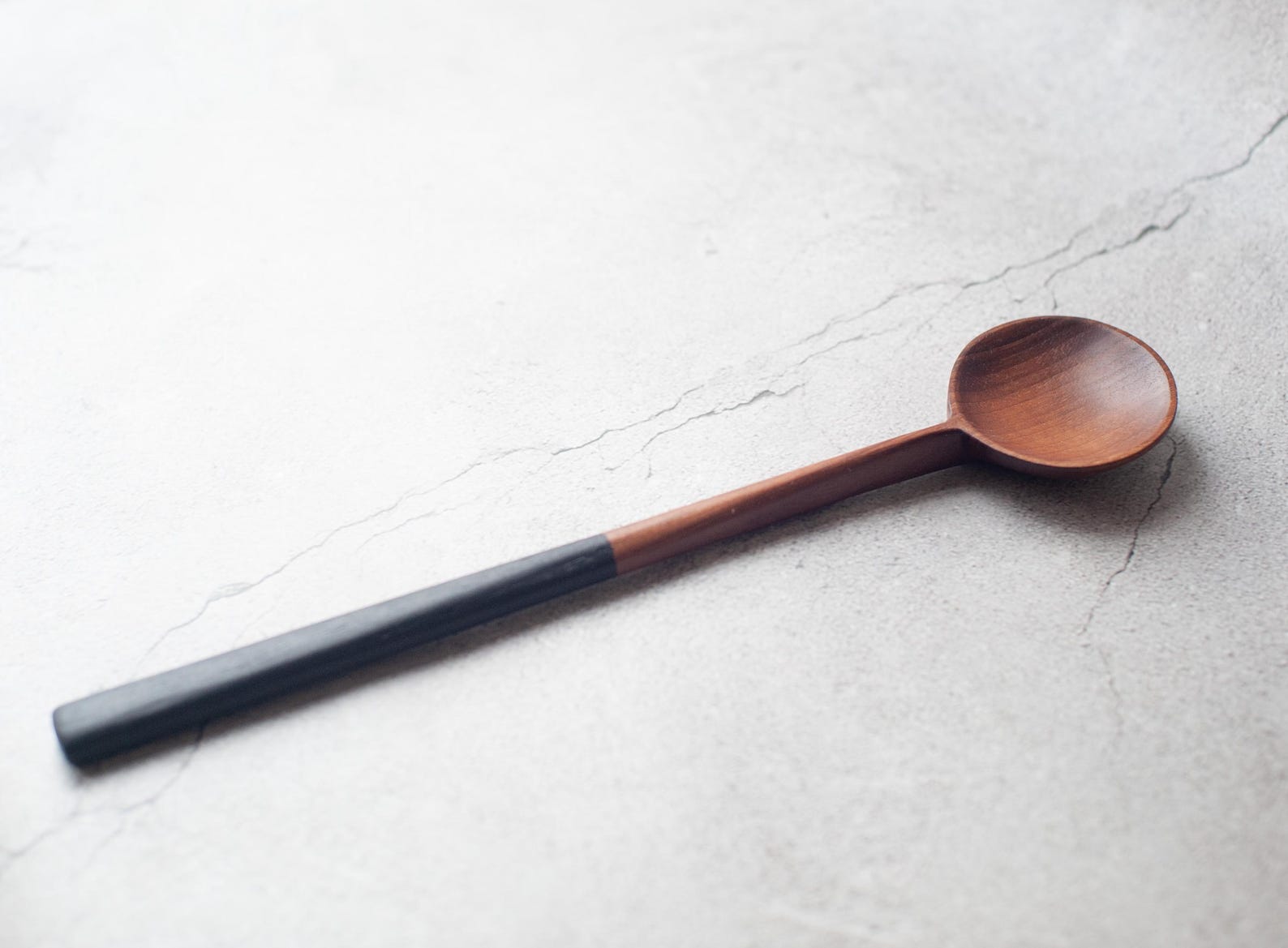 Long Handle Round Wooden Spoon Hand Carved, Round Coffee Scoop, Walnut ...