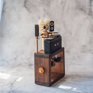 Wooden DJ Automate Handcrafted. Kinetic Sculpture Automaton - Etsy