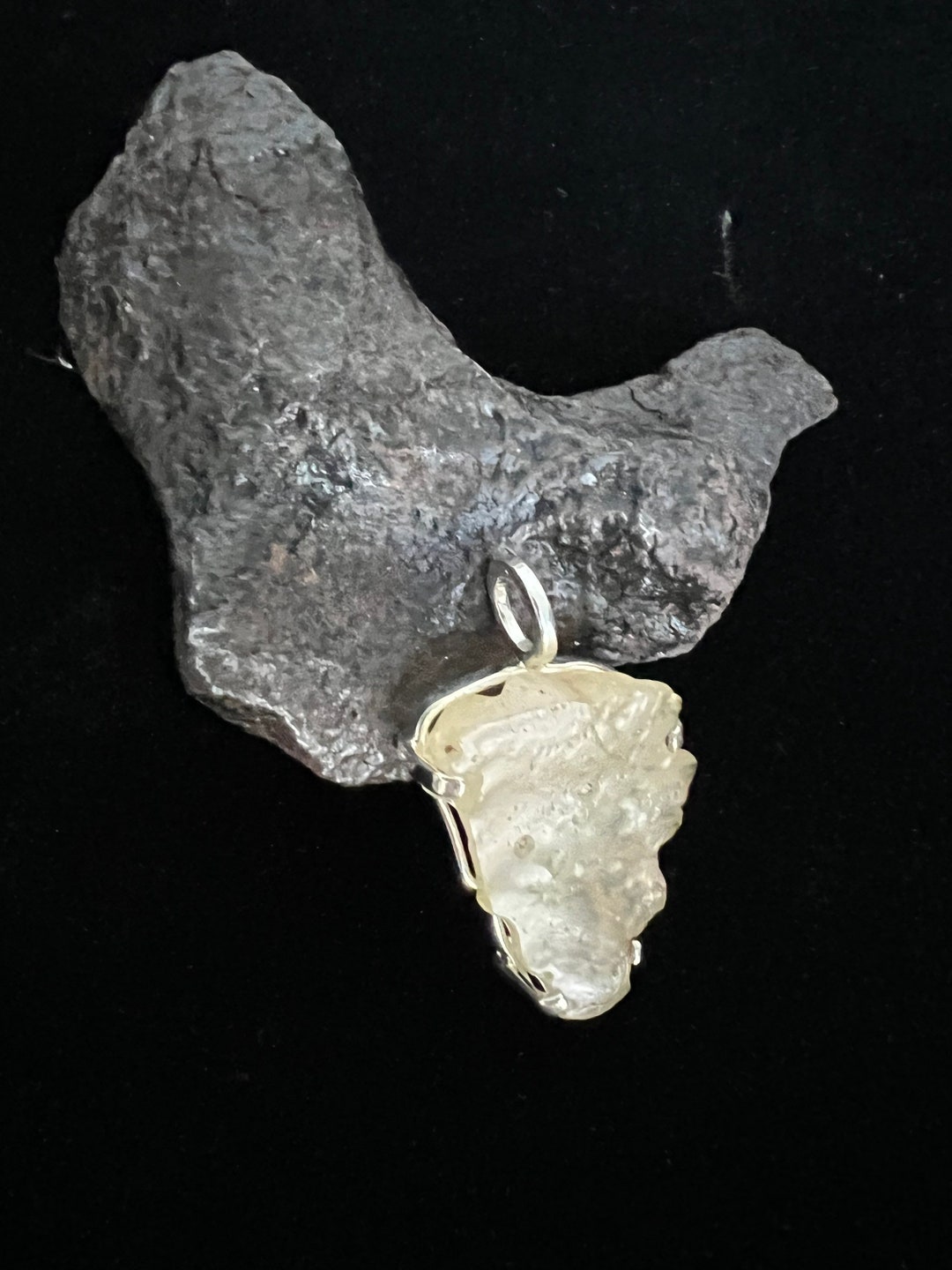 Libyan Desert Glass (tektite) Amulet - Etsy