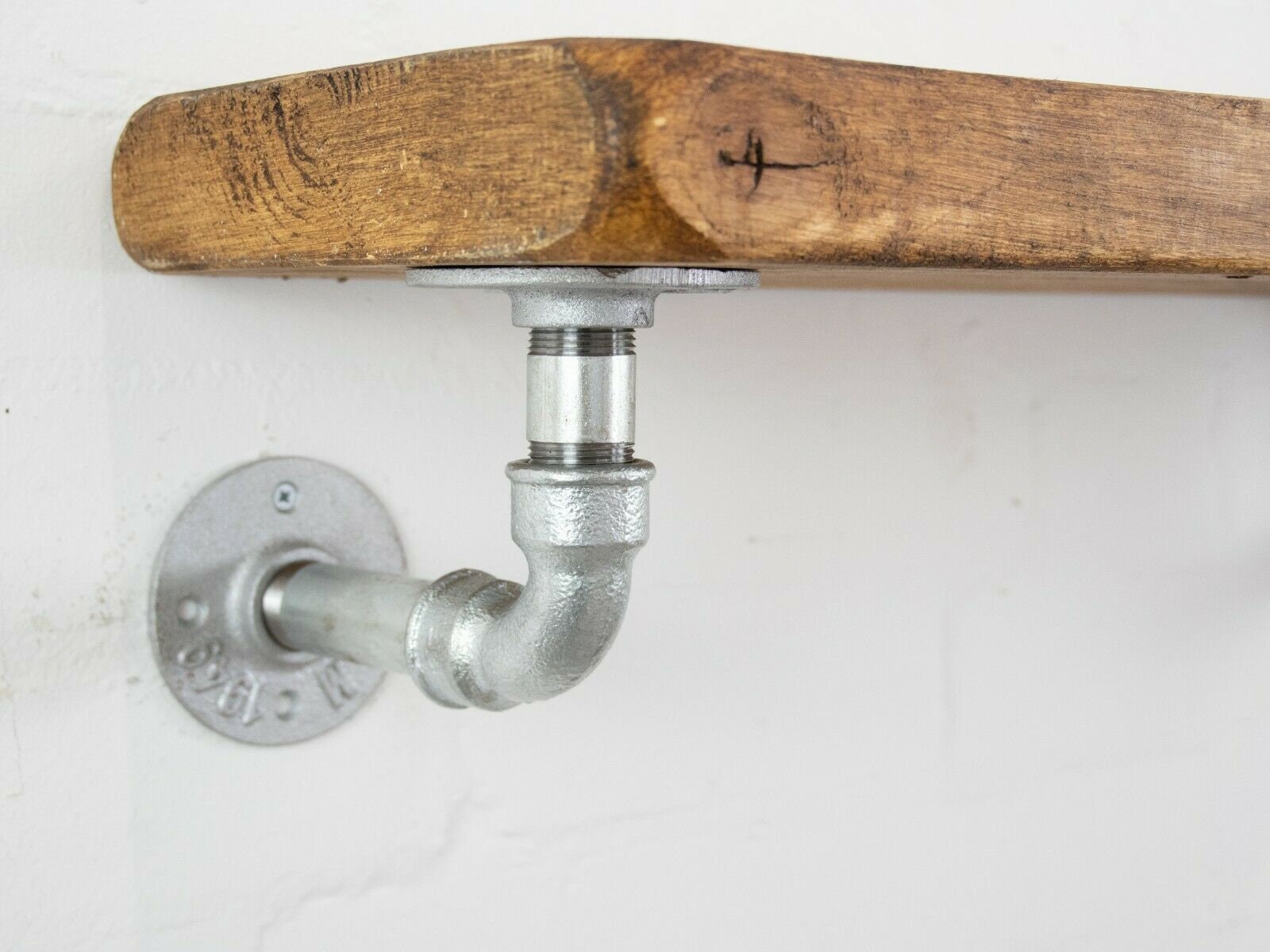 Galvanized Steel Pipe Shelves