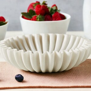 White Marble Ruffle Bowl, Ruffle Marble Bowl Wavy, Marble Decorative ...