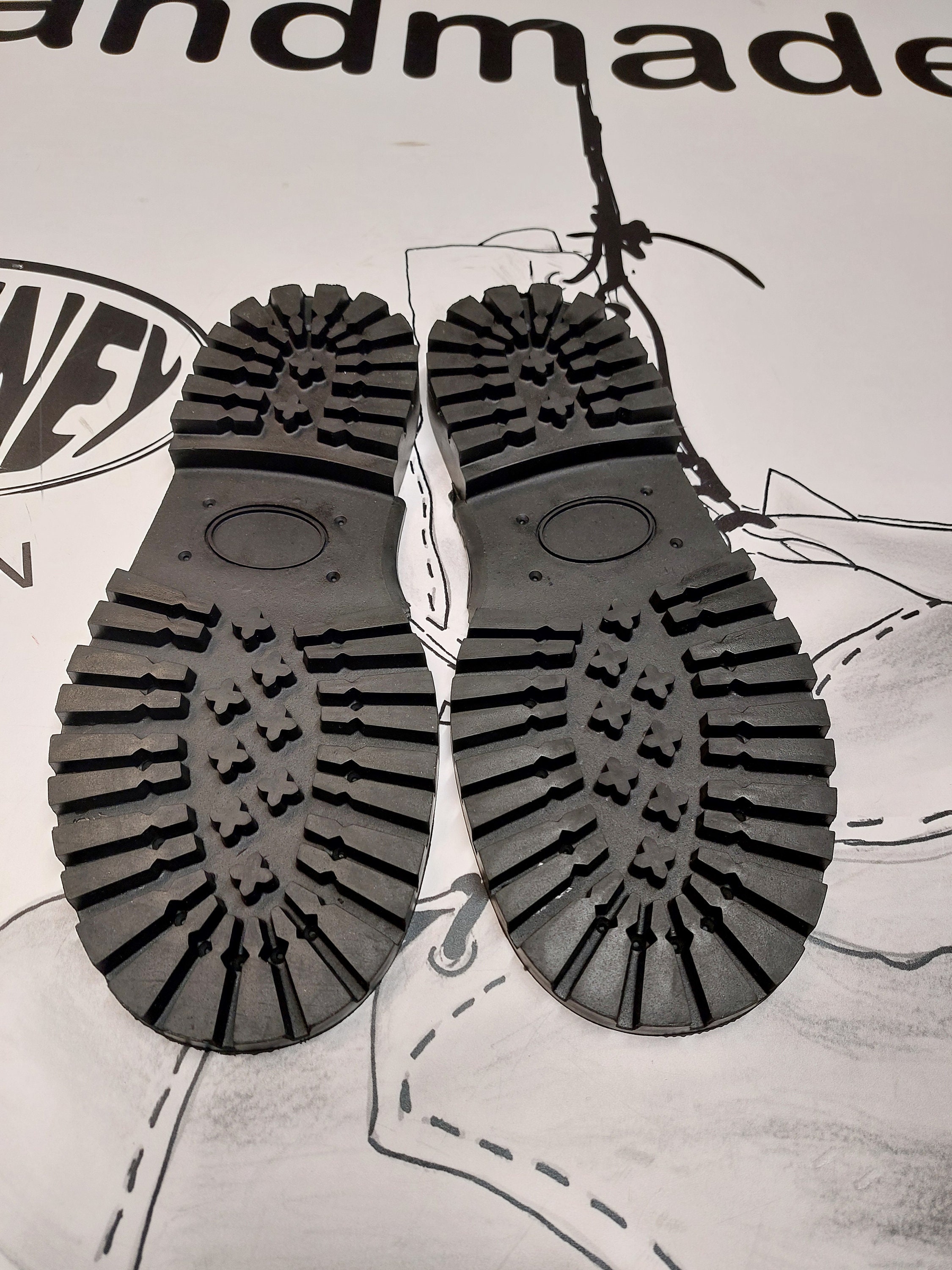 Commando Sole, Lug Lugger Black Rubber Sole. Durable, Hard-wearing and ...