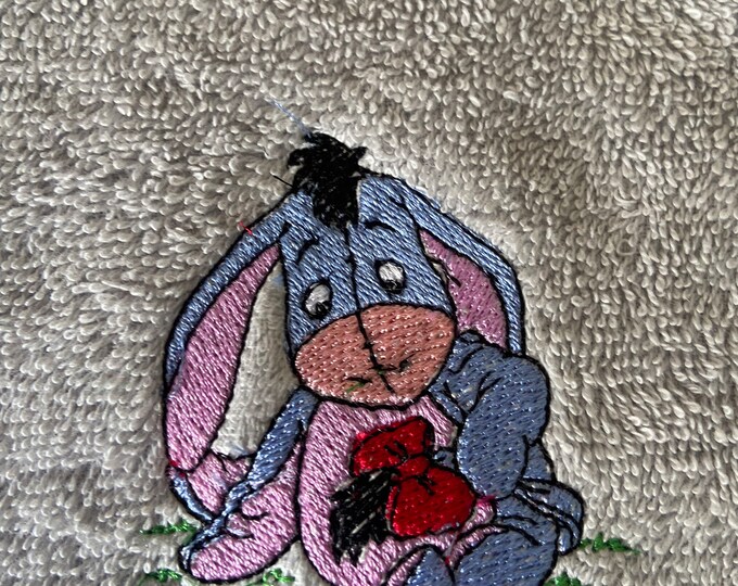 Eeyore Donkey Towel in Winny the Pooh / White Sponge Hand/face/hair ...