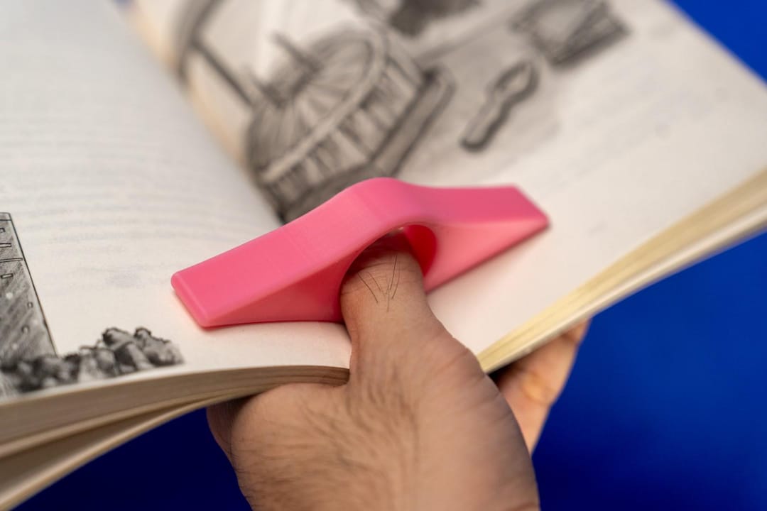Ergonomic Thumb Book Holder 3D Printed | One-handed Reading Aid | Page ...