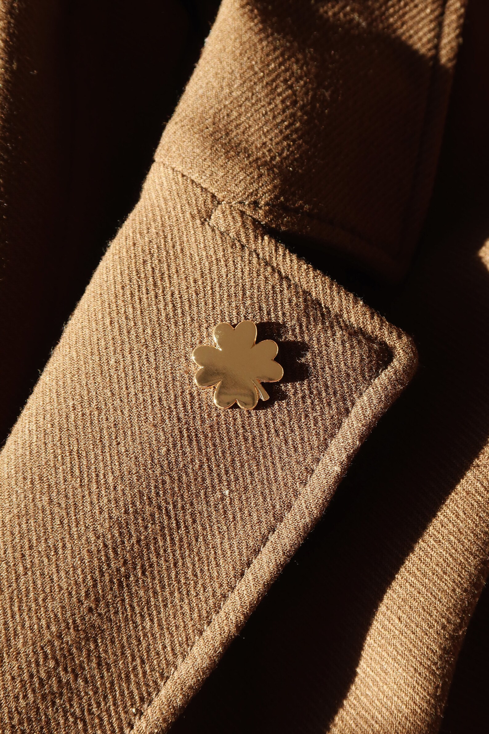 Gold Four Leaf Clover Pin Badge. Good Luck Gift Lucky Clover - Etsy
