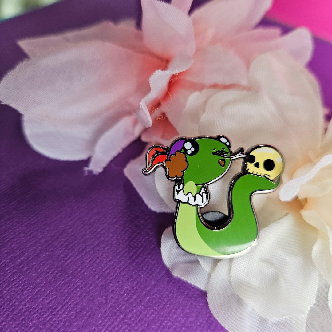 Snakespeare Pin (william Shakespeare + Snake) - Etsy