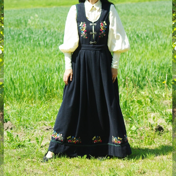Bunad - Etsy