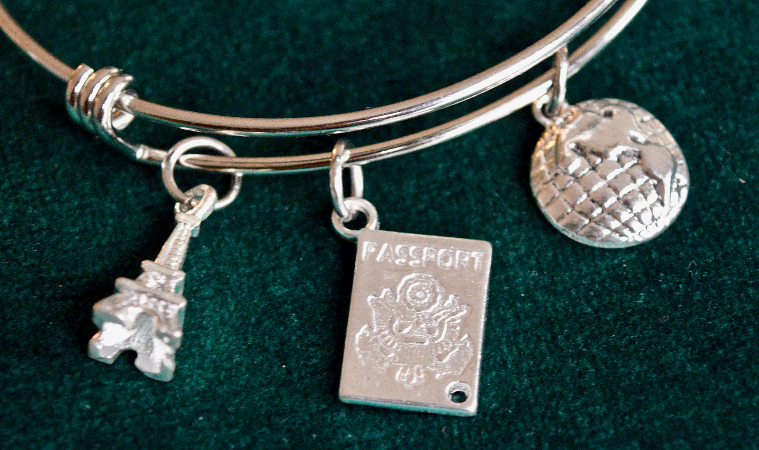 Travel Theme Charm Bracelet - Perfect for Avid Travelers - A Charming ...
