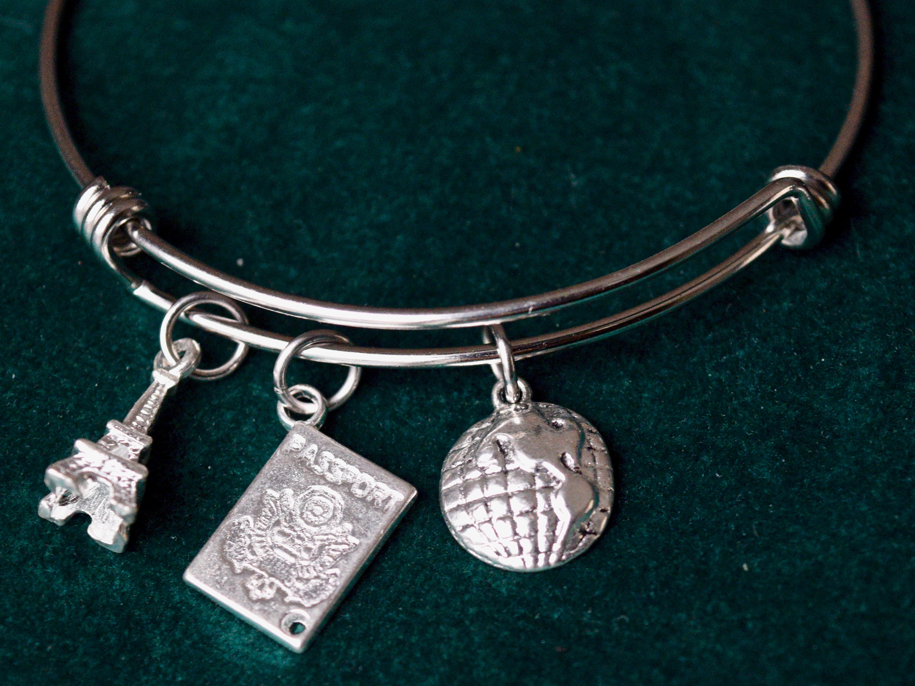 Travel Theme Charm Bracelet - Perfect for Avid Travelers - A Charming ...