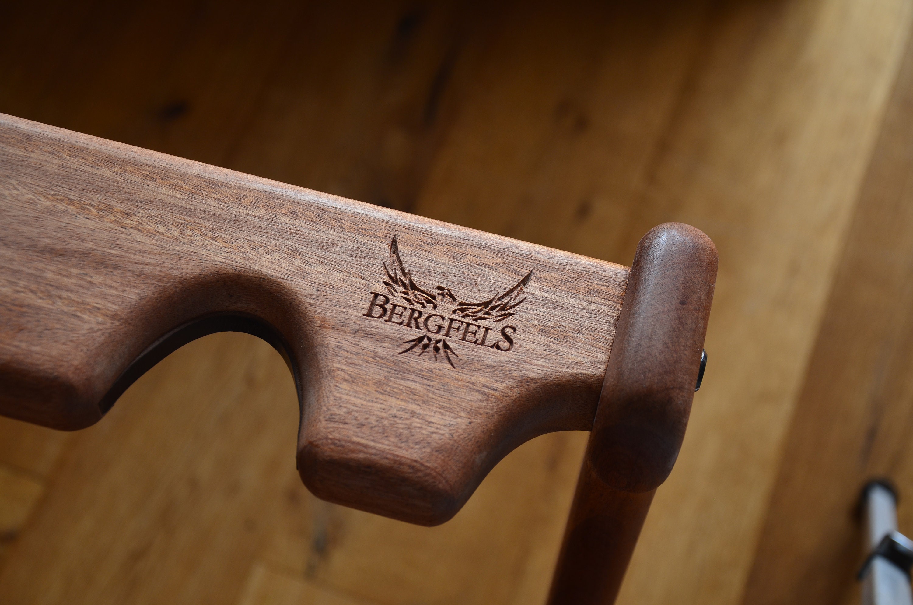 BERGFELS Bergstand Double Stack Guitar Rack - Solid Wood and Fine ...