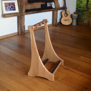 BERGFELS Bergstand 3 Guitars Stand, Build of Solid Wood and Fine ...