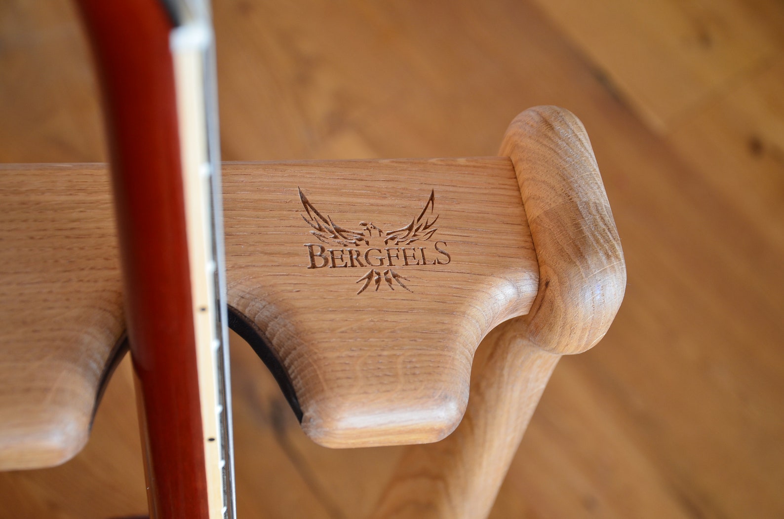 BERGFELS Bergstand Double Stack Guitar Rack - Solid Wood and Fine ...