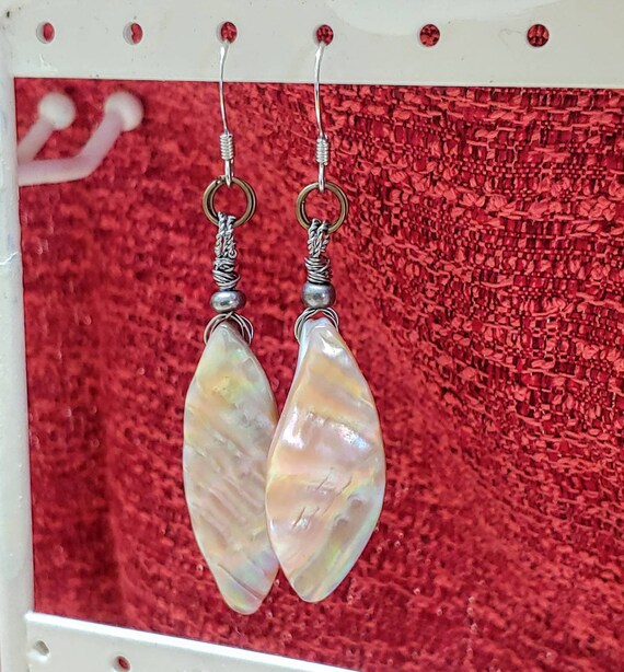 Ivory Shell Dangle Earrings - Etsy