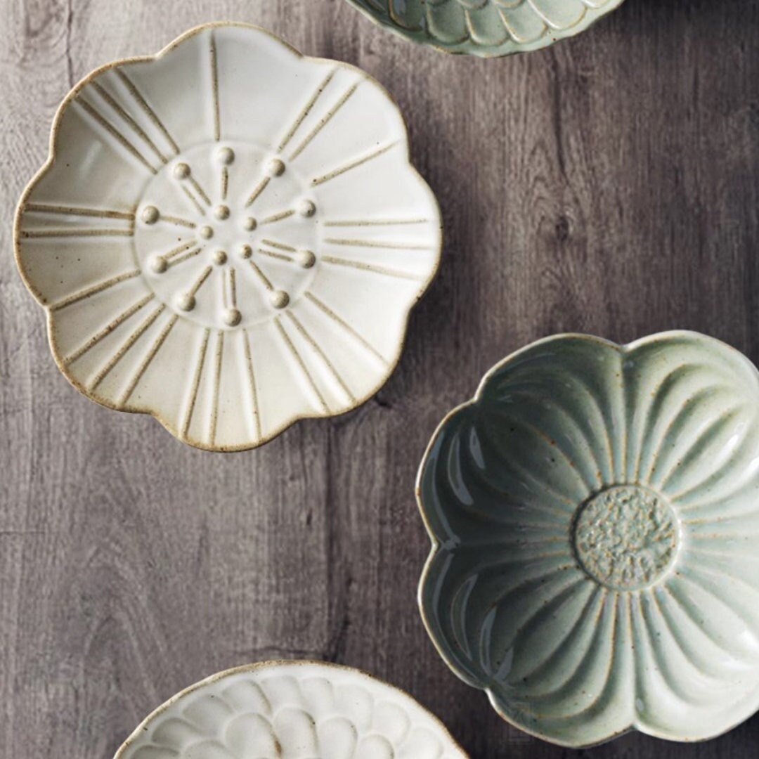 Japanese Style Small Plate Floral Series, Handmade Ceramic Ware, Floral ...