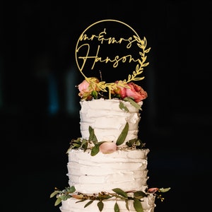 Round Floral Wedding Cake Topper Custom Cake Topper Personalized Name ...