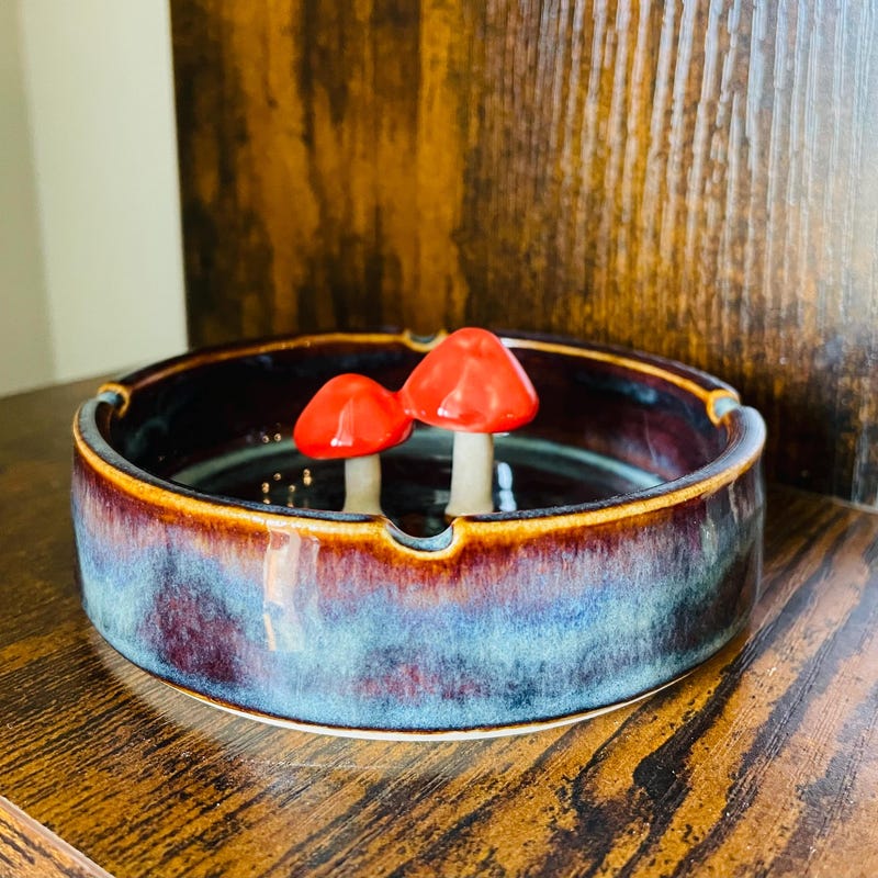 Vintage Ashtray - Etsy