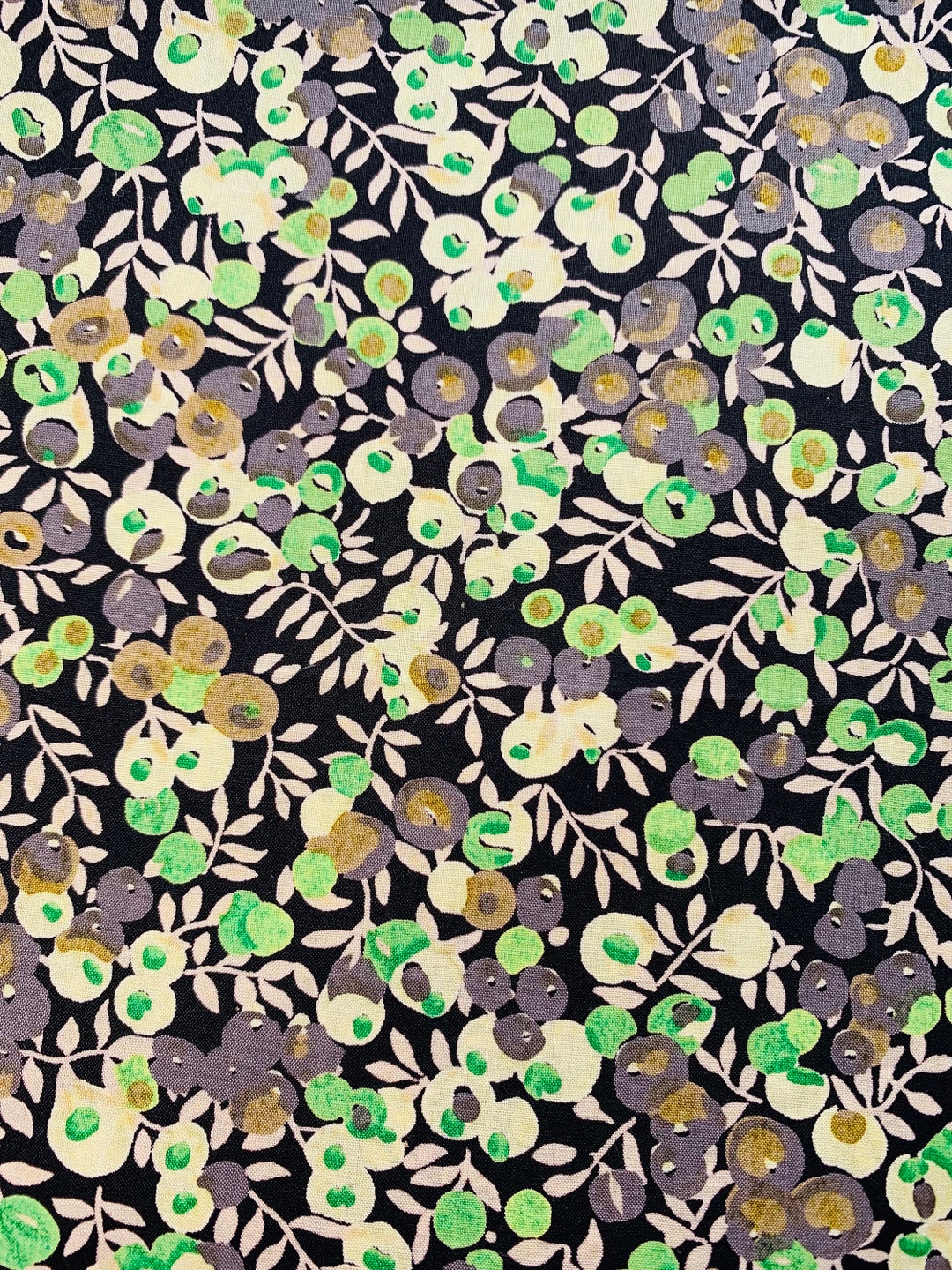 Vintage Green Wiltshire Berry Liberty Tana Lawn 40 X 50 Cm - Etsy