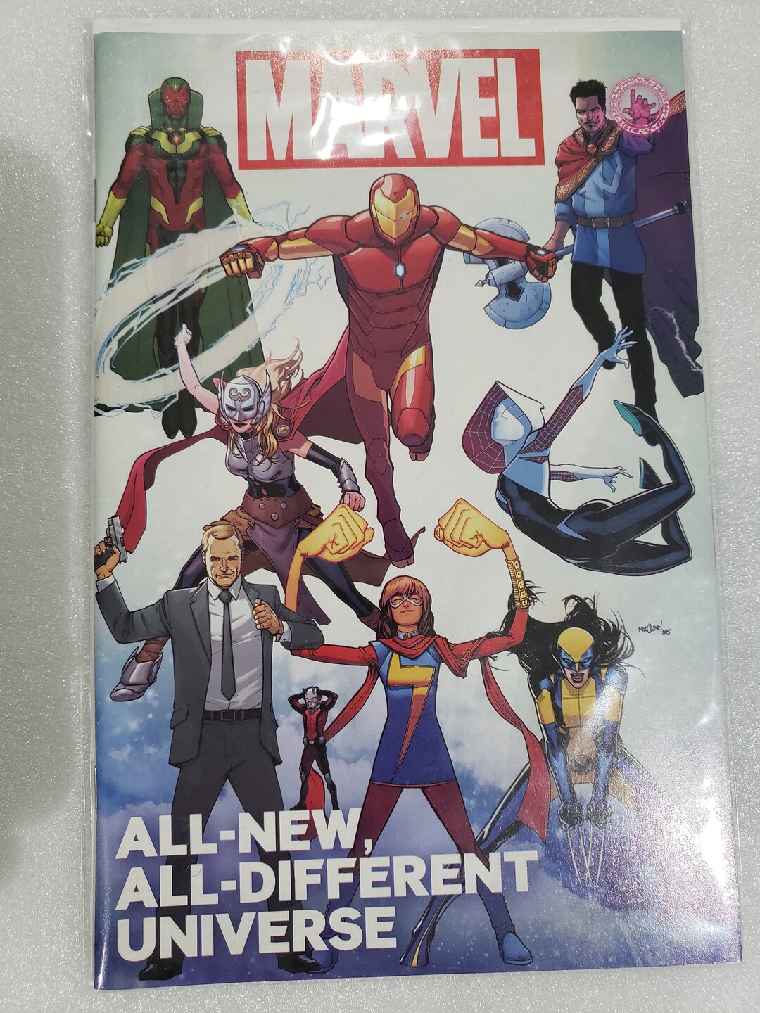 All New All Different Marvel Universe #1 Ms. Marvel Spider-gwen Cover ...