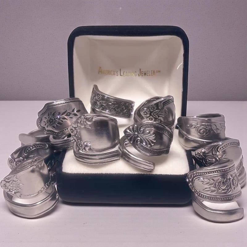 Cyber Ring Box - Etsy