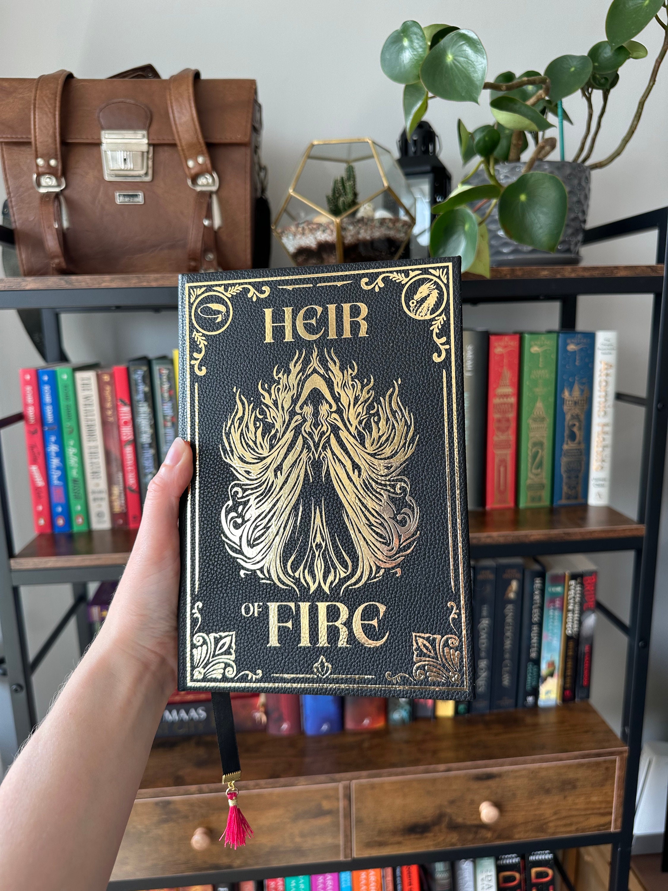 Heir of Fire Bookbinding Cover Design PNG File, Throne of Glass Book 4 ...