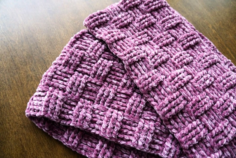 Woven Velvet Infinity Scarf Crochet Pattern Handmade Scarf - Etsy