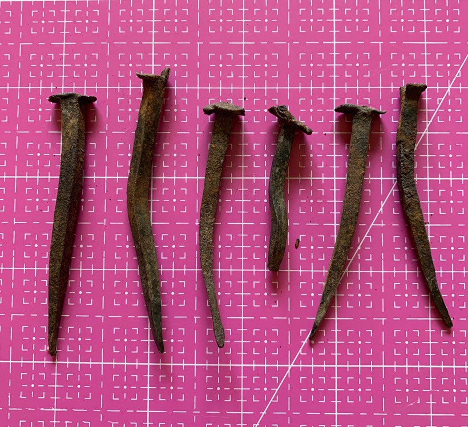 Set of 10 Antique rusty bent hand wrought nails old rust hand | Etsy